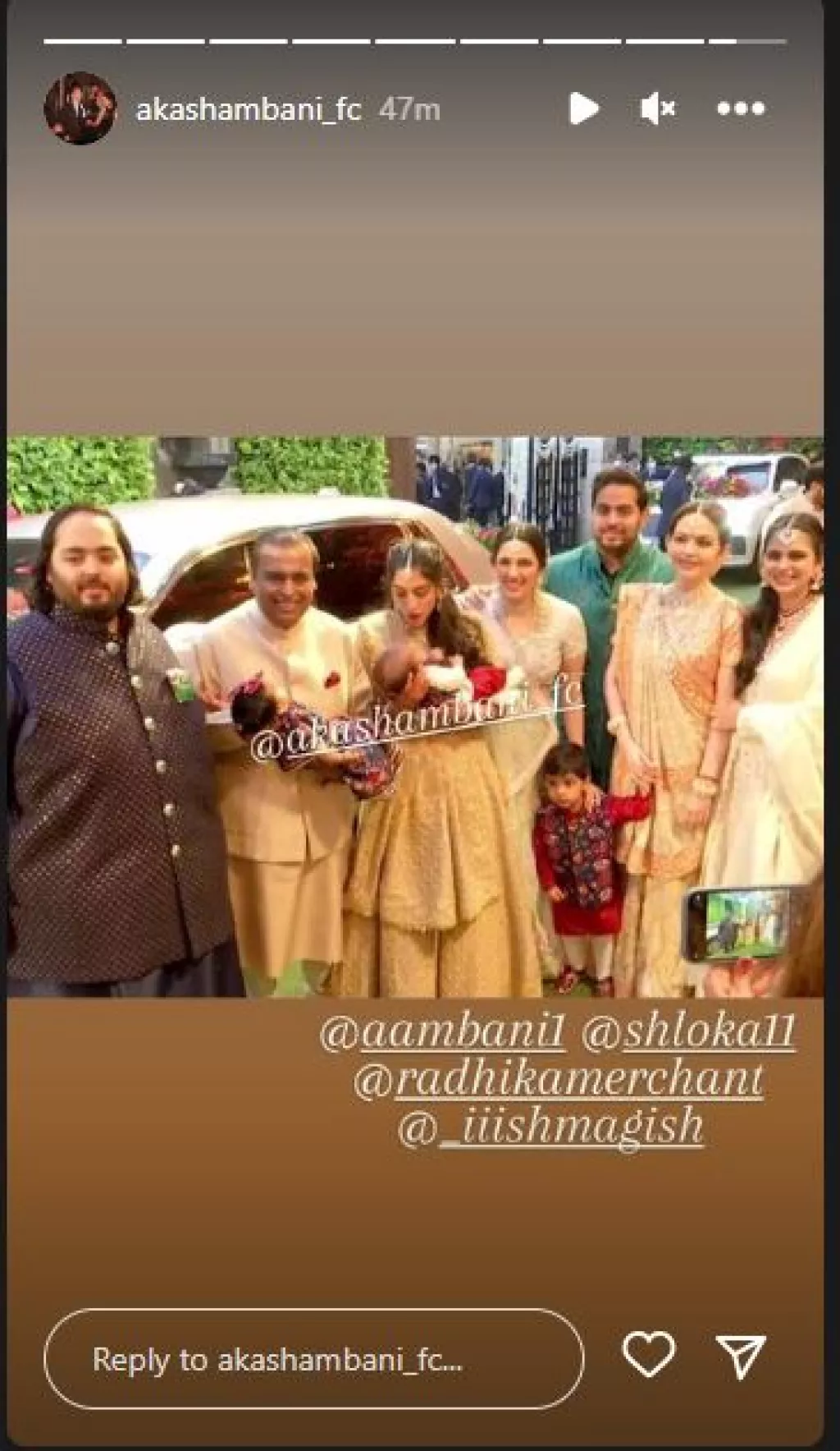 Ambani 'Bahu'-To-Be, Radhika Merchant Stuns In A Pastel Lehenga As She ...