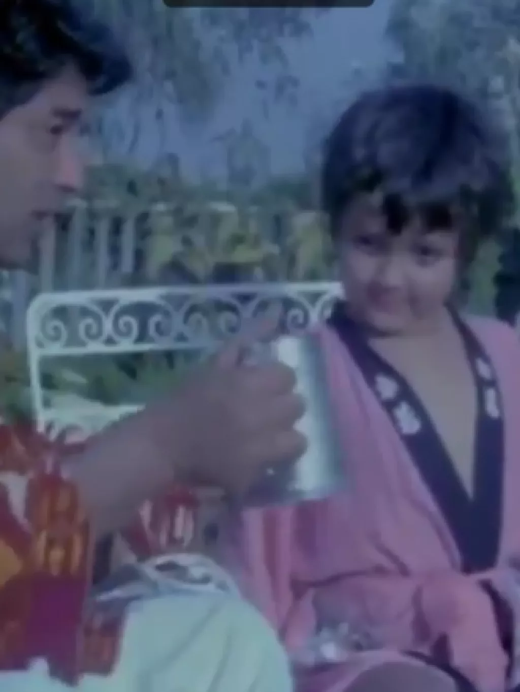 When Dharmendra's Documentary Featured A Young Bobby Deol Having An ...