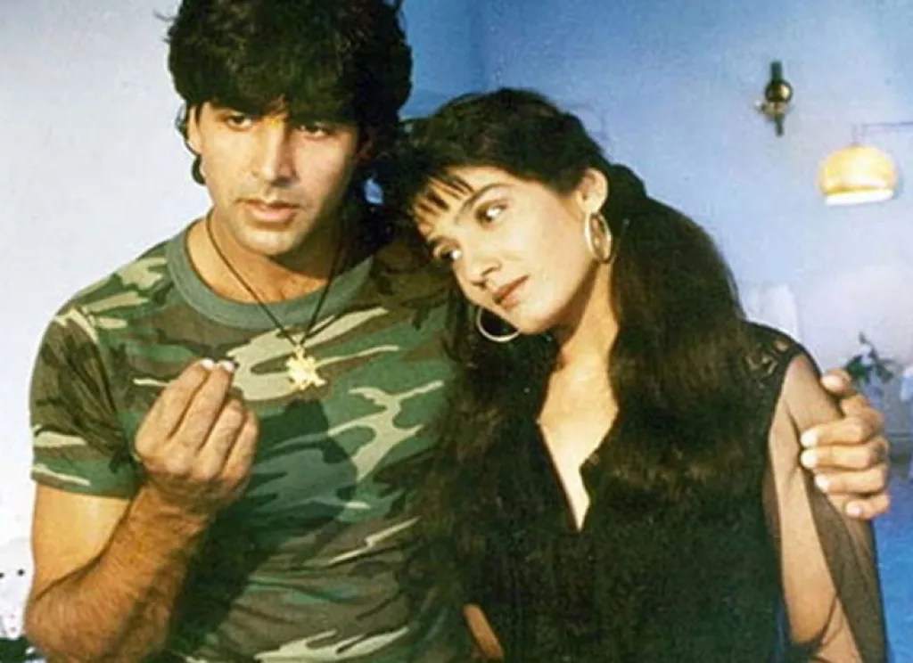 When Raveena Tandon Felt Rekha Was Taking Things Too Far With Her Then ...