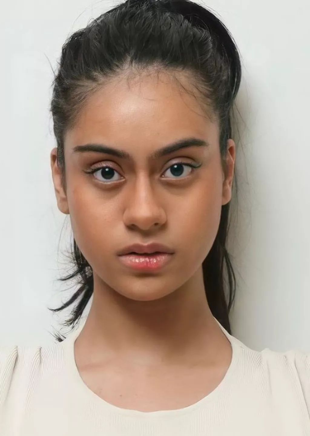 Educational Qualification Of Ajay Devgn And Kajol's Daughter And Social ...