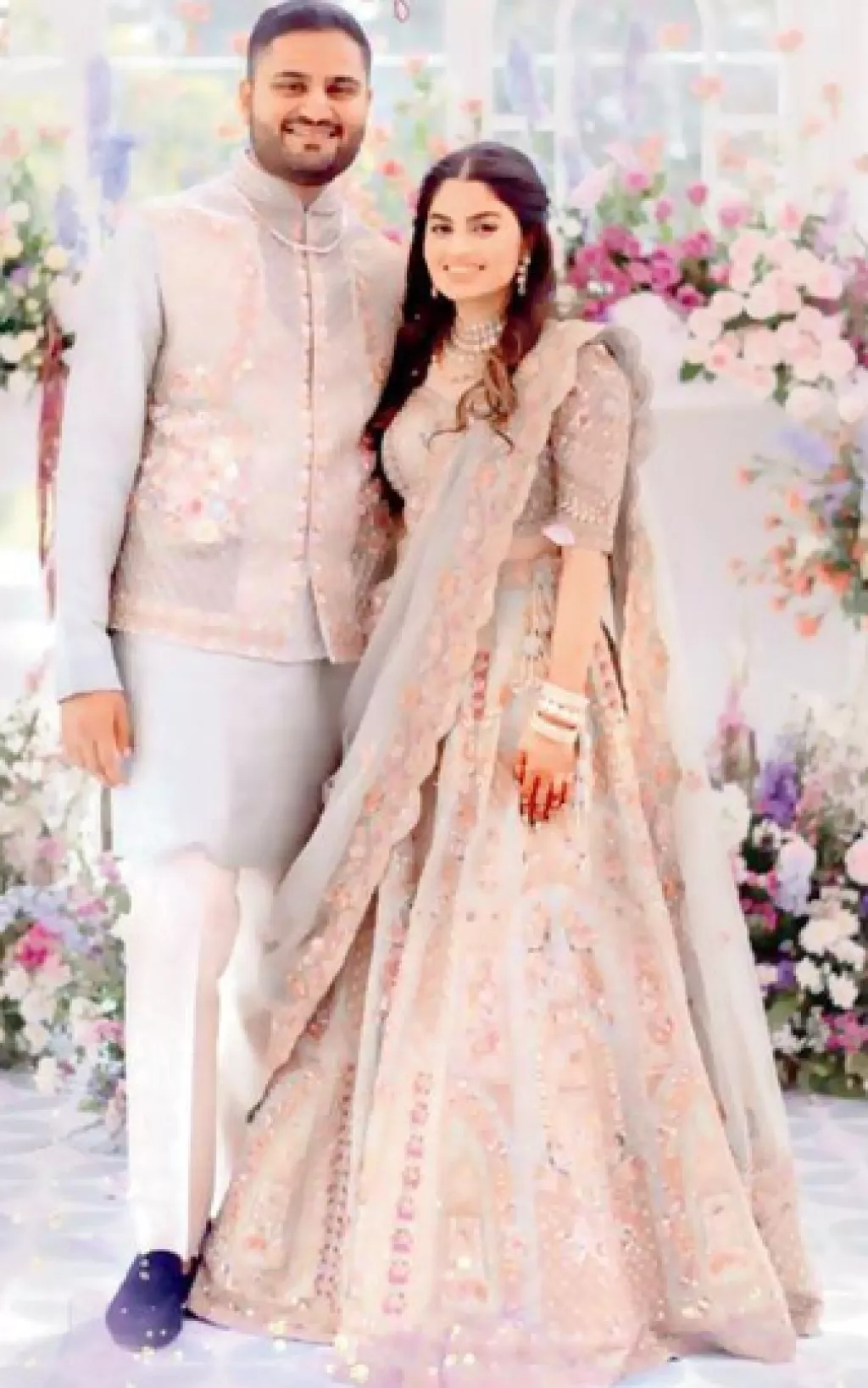 Gautam Adani's Son, Jeet Gets Married To Diva Shah In Simple Wedding, But Bride Wore Sabyasachi