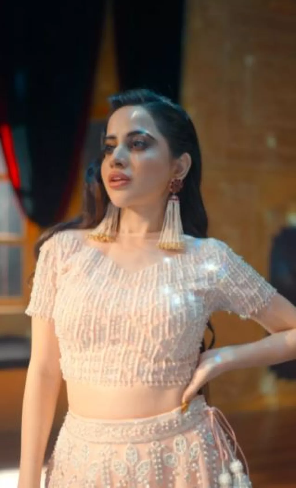 Uorfi Javed Stuns In Abu Jani Sandeep Khosla's Pastel Pink Lehenga ...
