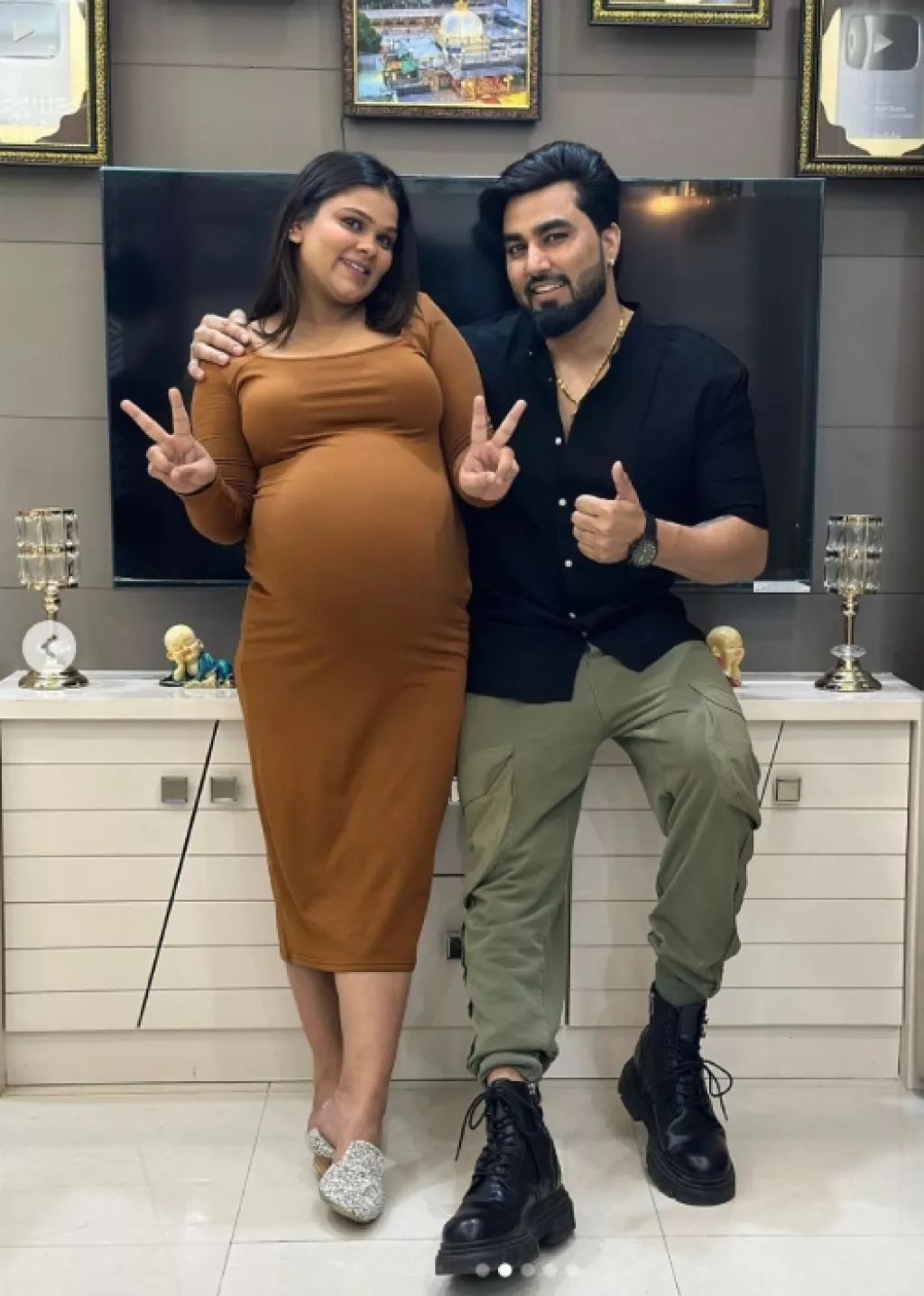 Armaan Malik Takes First Wife, Payal Malik To The Hospital For C ...