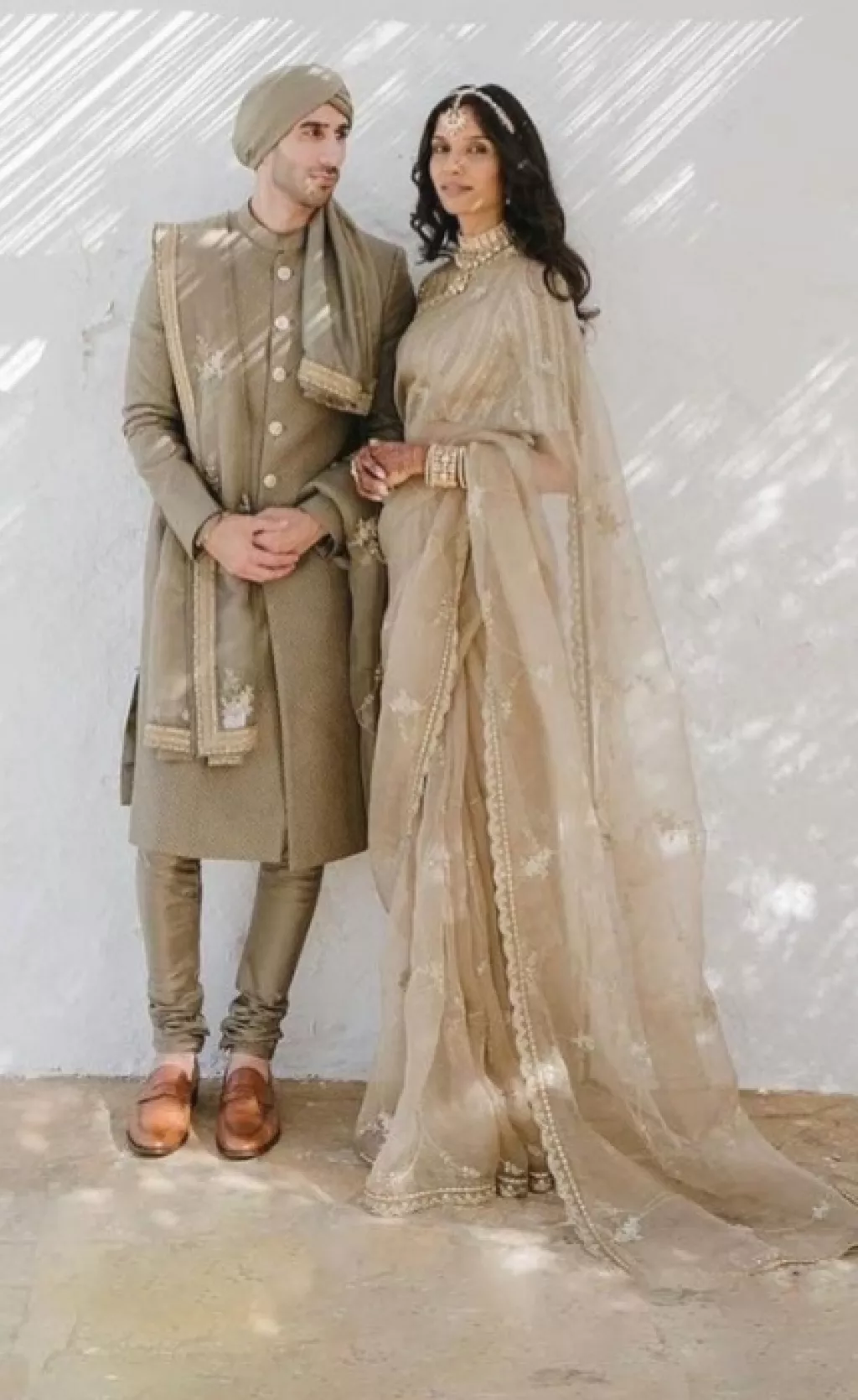 16 Brides Who Paired Their Saree With Pretty 'Dupattas': From Long ...