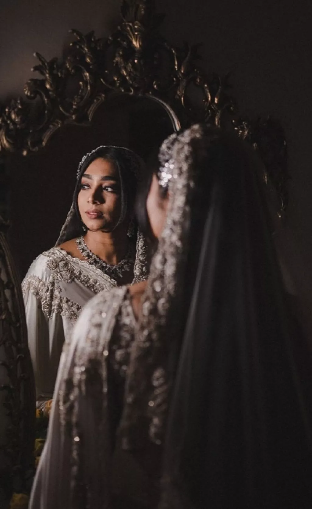 16 Brides Who Paired Their Saree With Pretty 'Dupattas': From Long ...