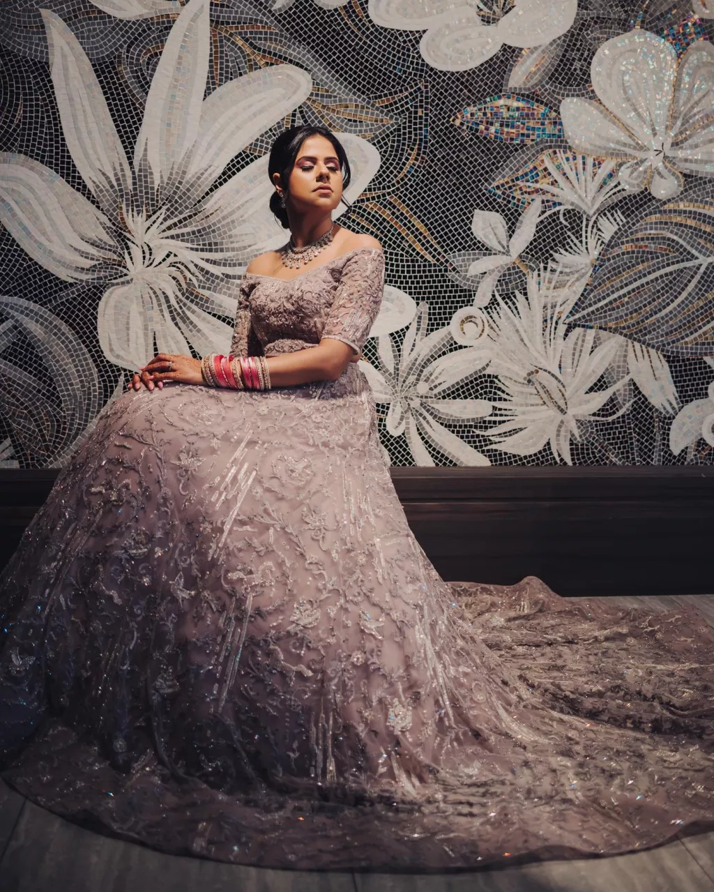 20 Brides Who Stunned In Pastel Salmon Pink To Beige Golden Falguni ...