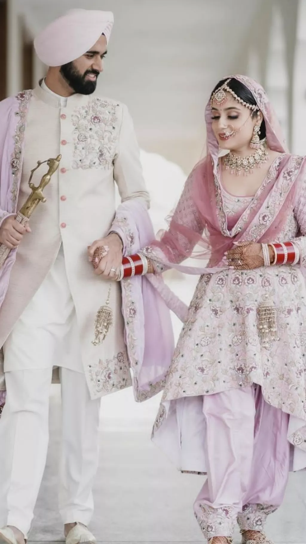 15 Sikh Brides Who Wore Pastel-Hued Outfits On Their Wedding: From ...