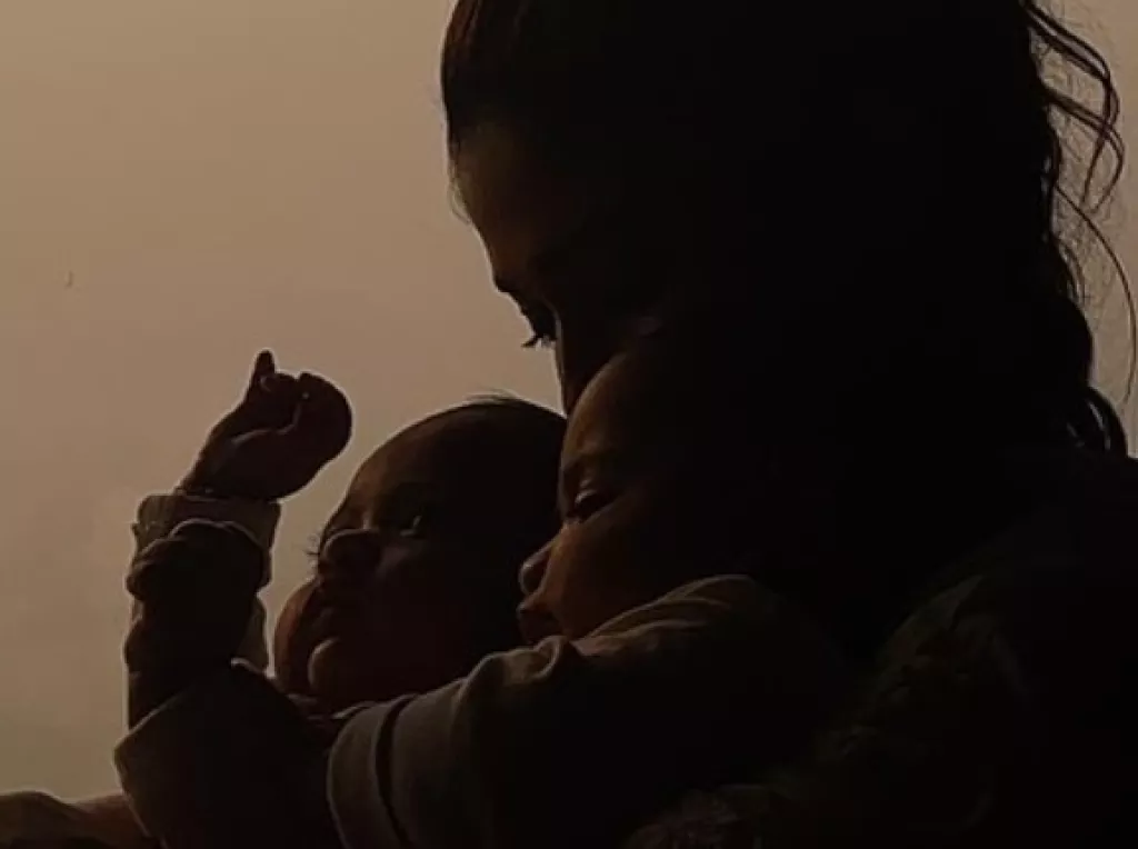 Nayanthara-Vignesh Shivan's Sons Twin In Green As They Celebrate Father ...