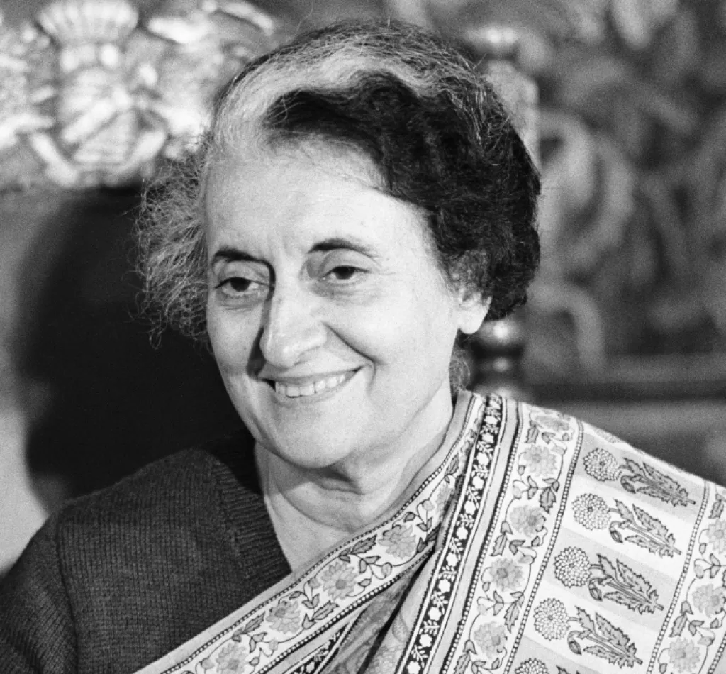 Indira Gandhi Once Revealed Why Father, Pt. Nehru Wasn't Her Mentor ...