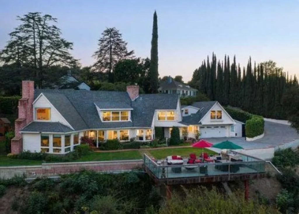 Sunny Leone And Daniel Weber's Palatial Abode In Los Angeles, A ...
