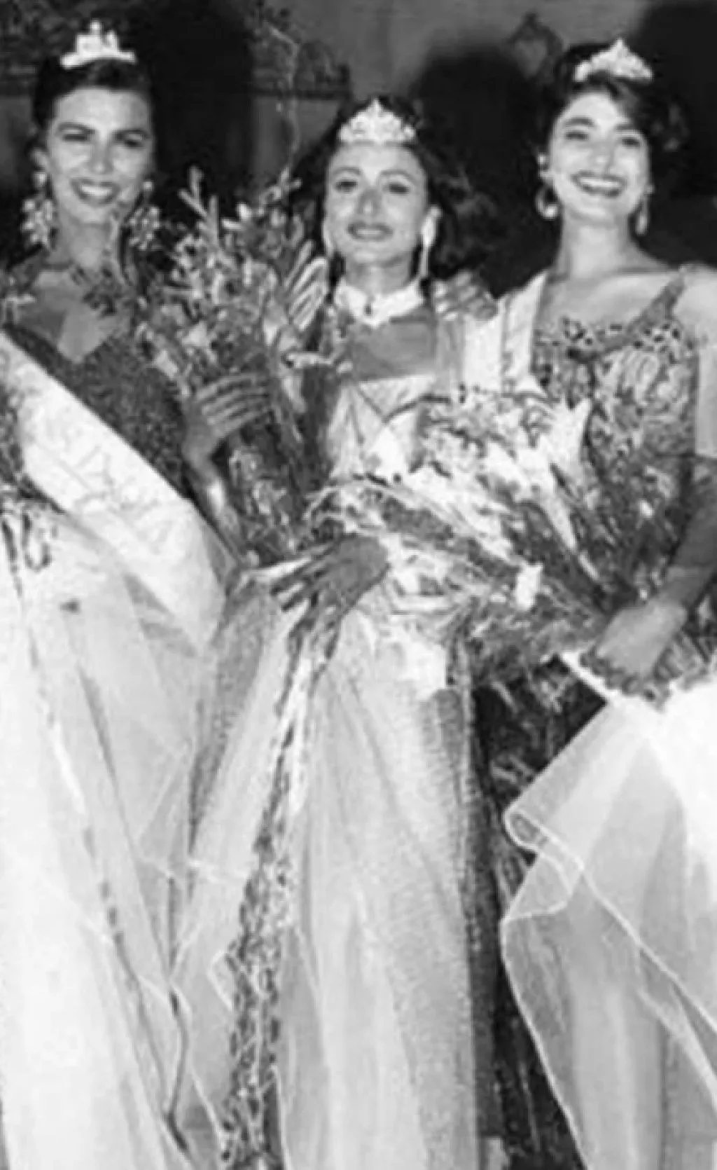 Pooja Batra's Life: From Leaving Career For Marriage To An Ugly Divorce ...