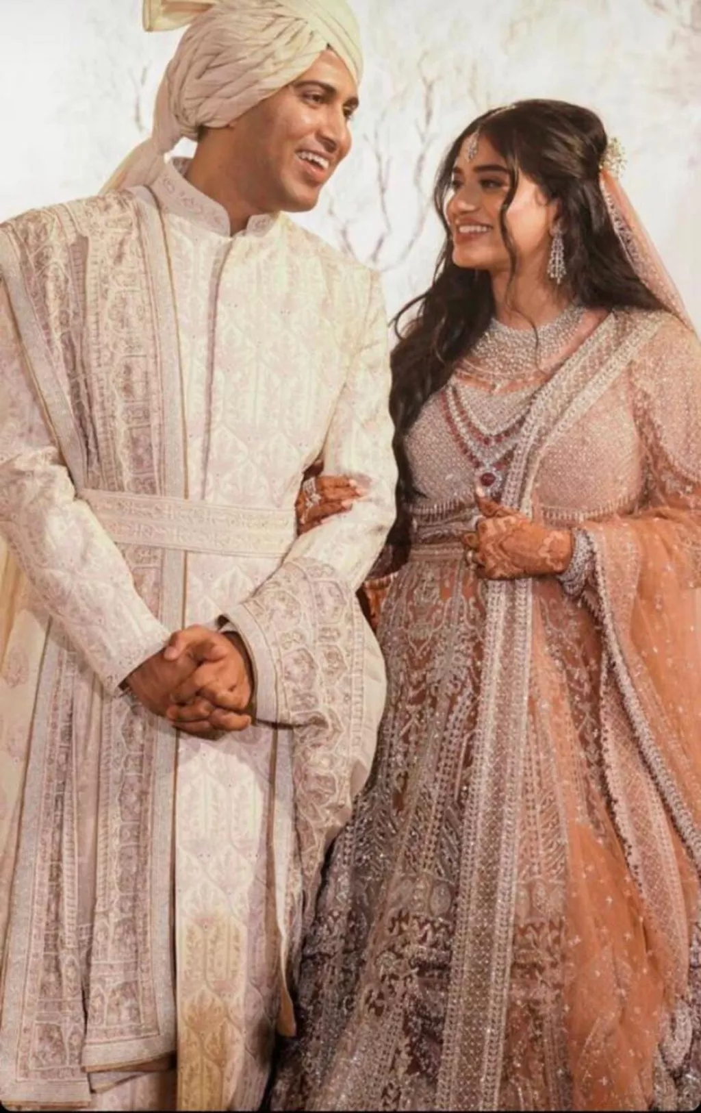 MA Yusuff Ali's Niece, Fathima's Royal Wedding In UAE: Opulent Decor ...