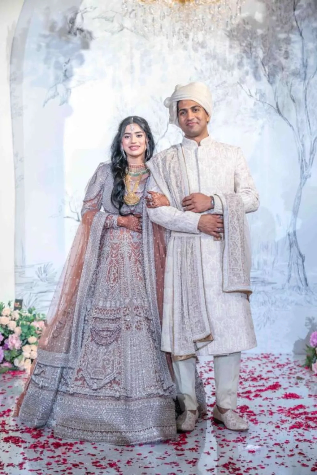 MA Yusuff Ali's Niece, Fathima's Royal Wedding In UAE: Opulent Decor ...