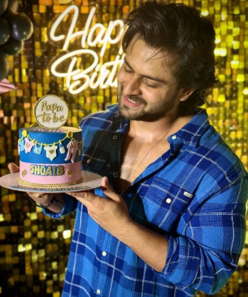 Shoaib Ibrahim Drops First Glimpse Of Newbie Mommy, Dipika Kakar Post ...