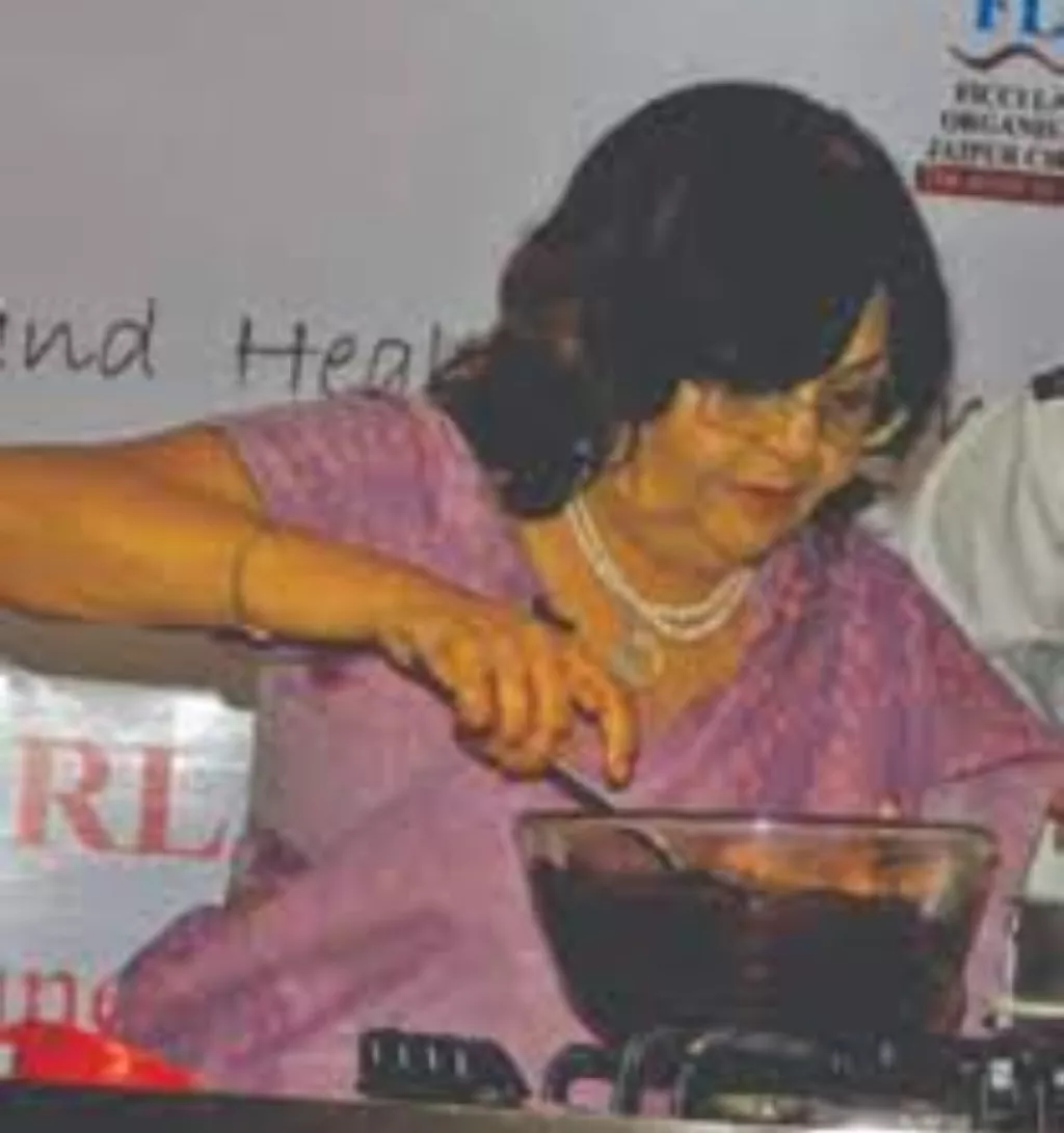 Tarla Dalal: India's First Home Chef, Padma Shri Awardee, Supportive ...