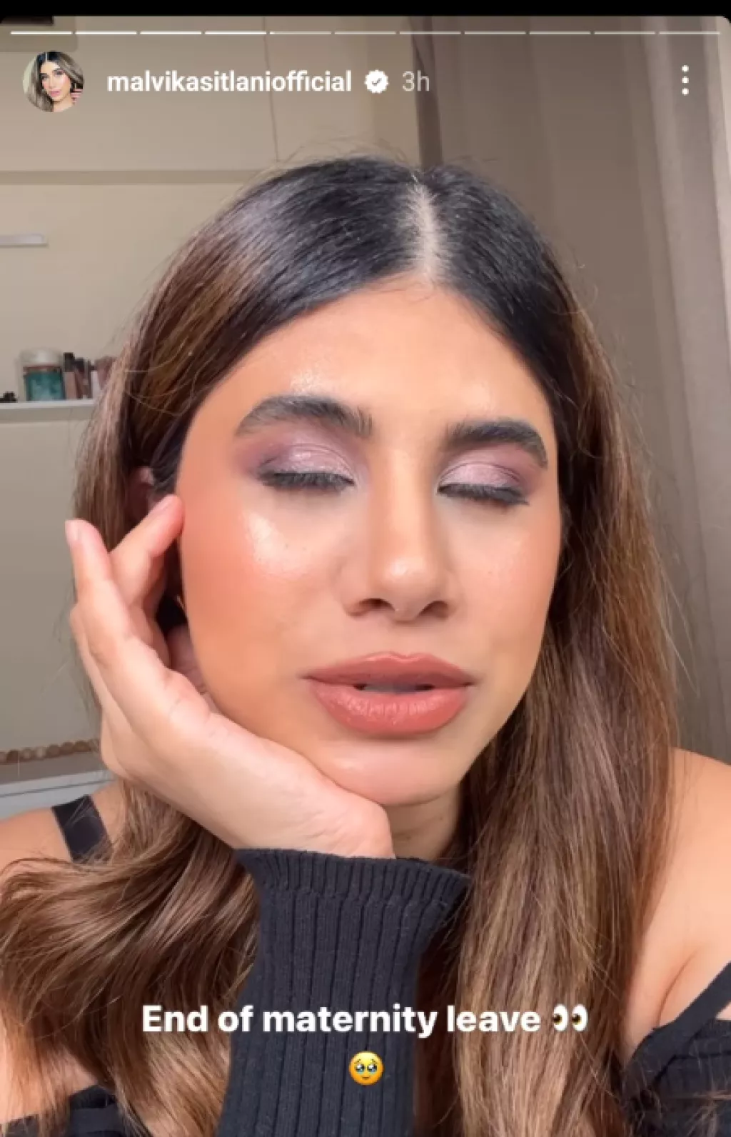 Malvika Sitlani Gets Back To Work 1.5 Months After Birth Of Baby Girl ...