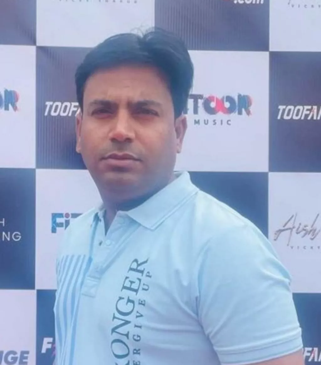 Puneet Superstar: Made 'BB OTT 2' TRPs Fall, Hilarious Memes, Salary ...