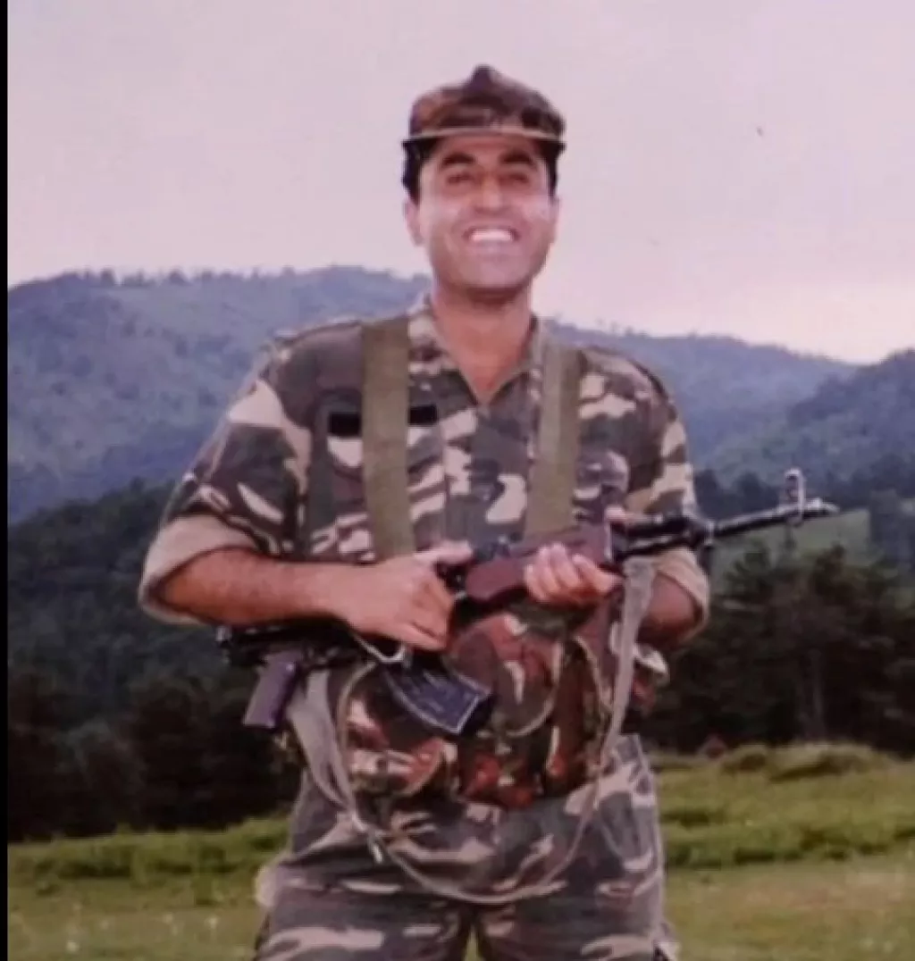 Kargil Hero, Vikram Batra's Devotion To Fiancee, Dimple Cheema, He ...