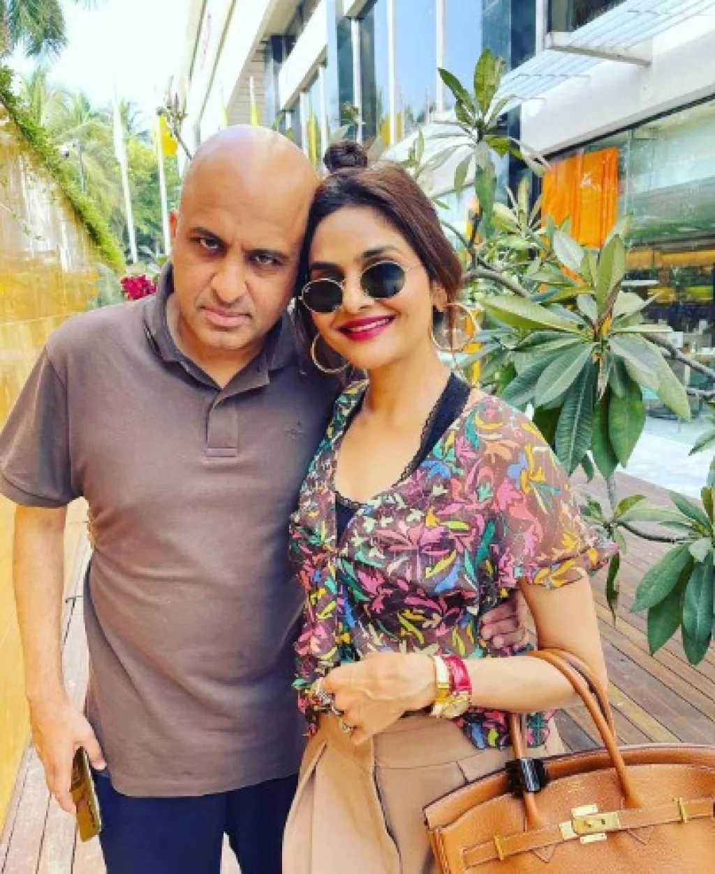 'Roja' Fame, Madhoo Opens Up On Her Real-Life Love Story With Her Industrialist Husband, Anand Shah