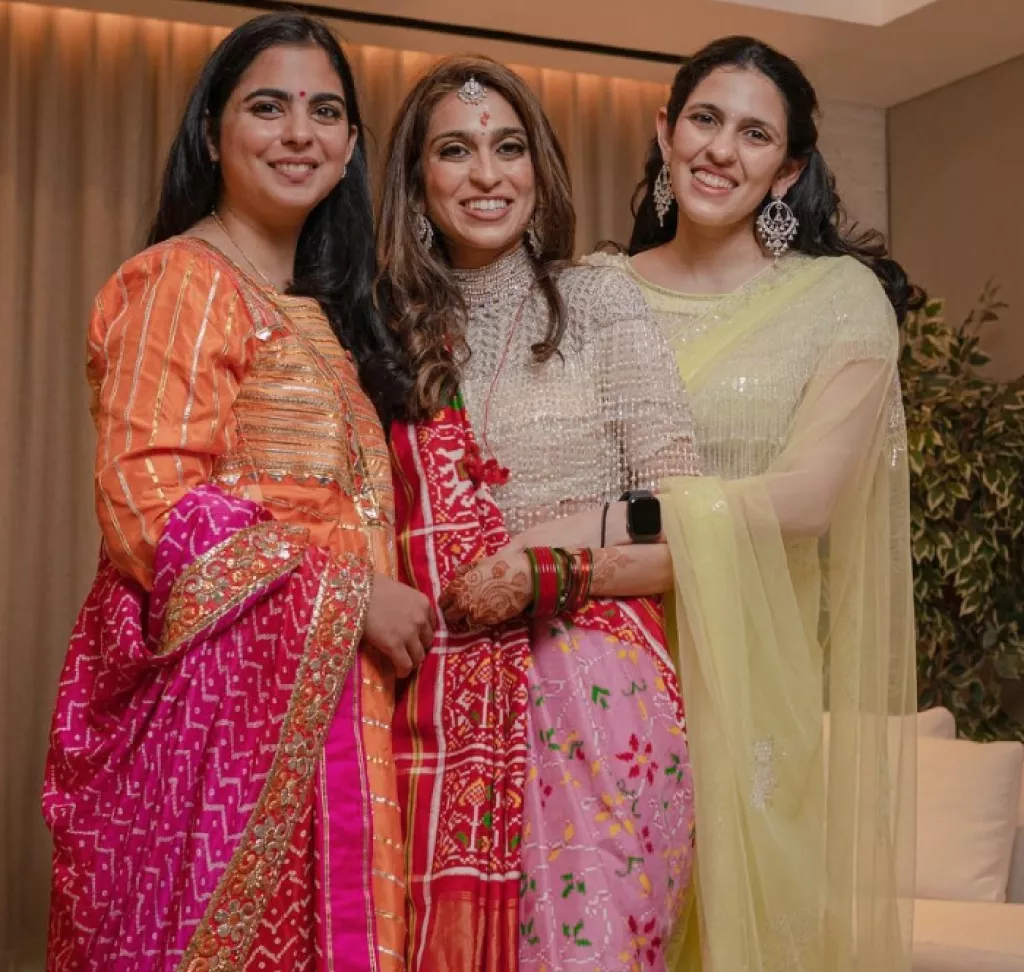 Shloka Mehta's Sister, Diya Mehta's Baby Boy's 'Mundan' Ceremony: Isha ...
