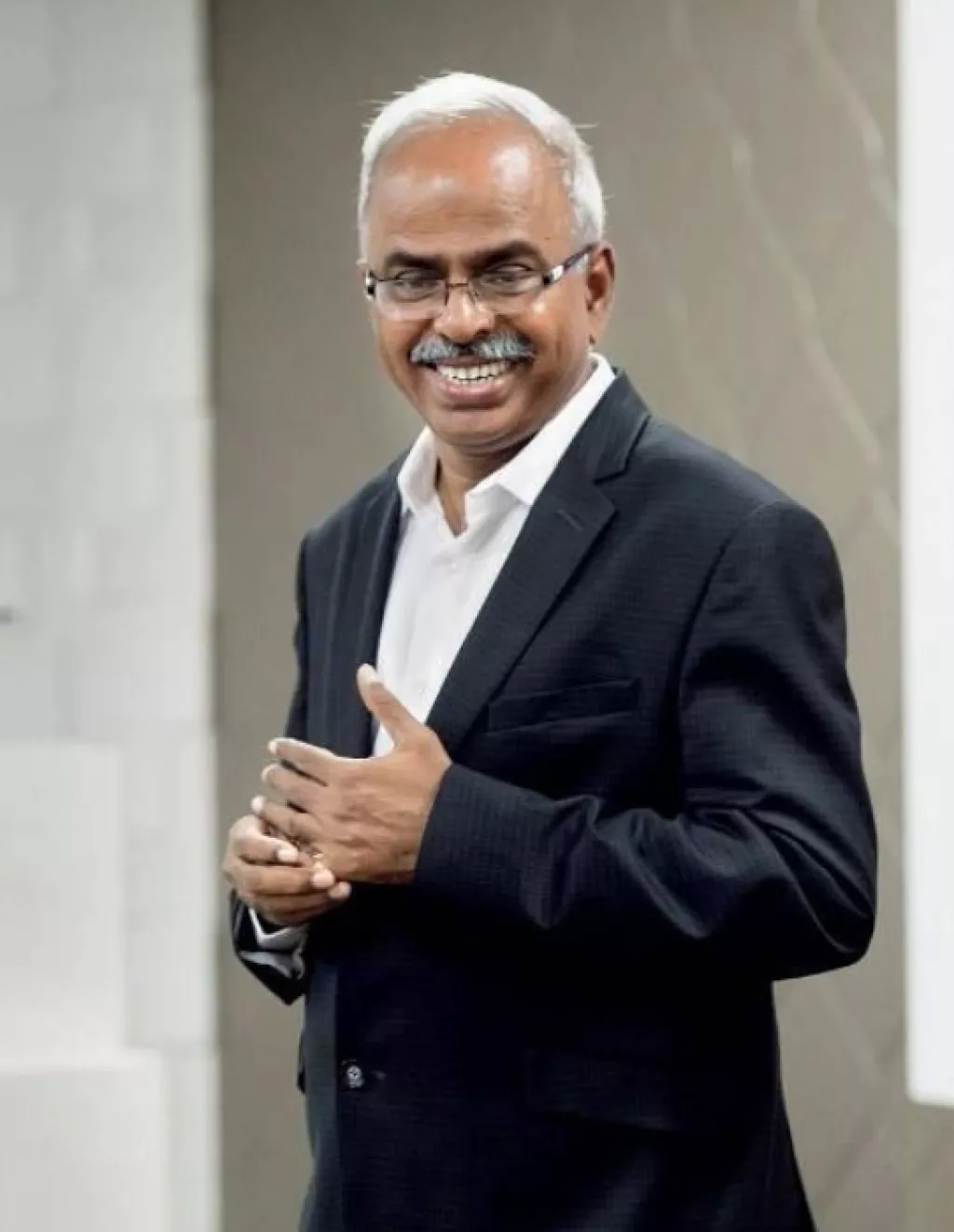 Meet Dr Velumani: From Earning Rs. 150 To Building A Rs. 7000 Crores ...