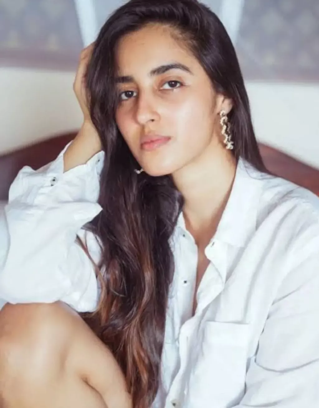 Meet 'Gadar 2' Actress, Simrat Kaur Randhawa: Reason Why Netizens Sharing Her Bold Photos And Clips