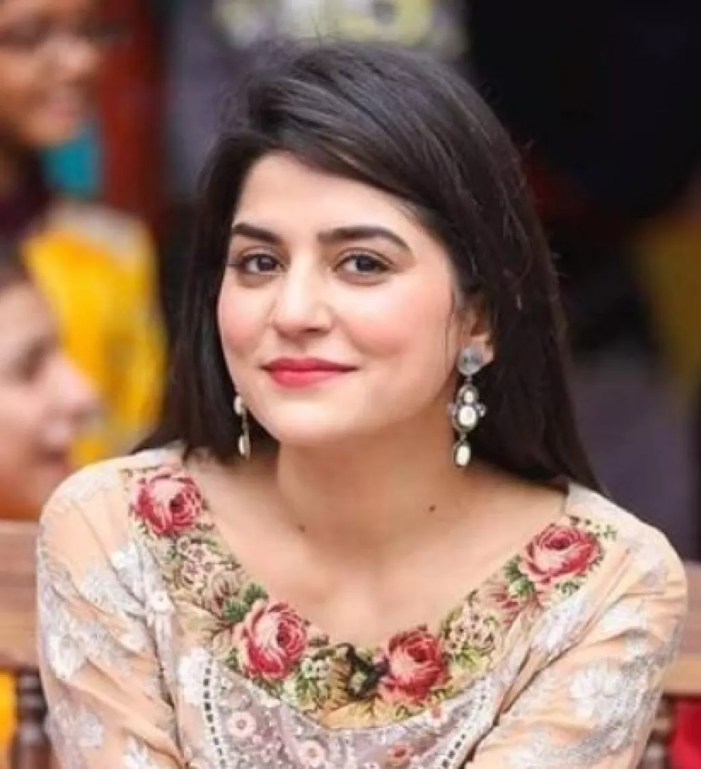 10 Highest Paid Pakistani Actresses And The Whopping Fee They Charge: From Mahira Khan To Hania Amir