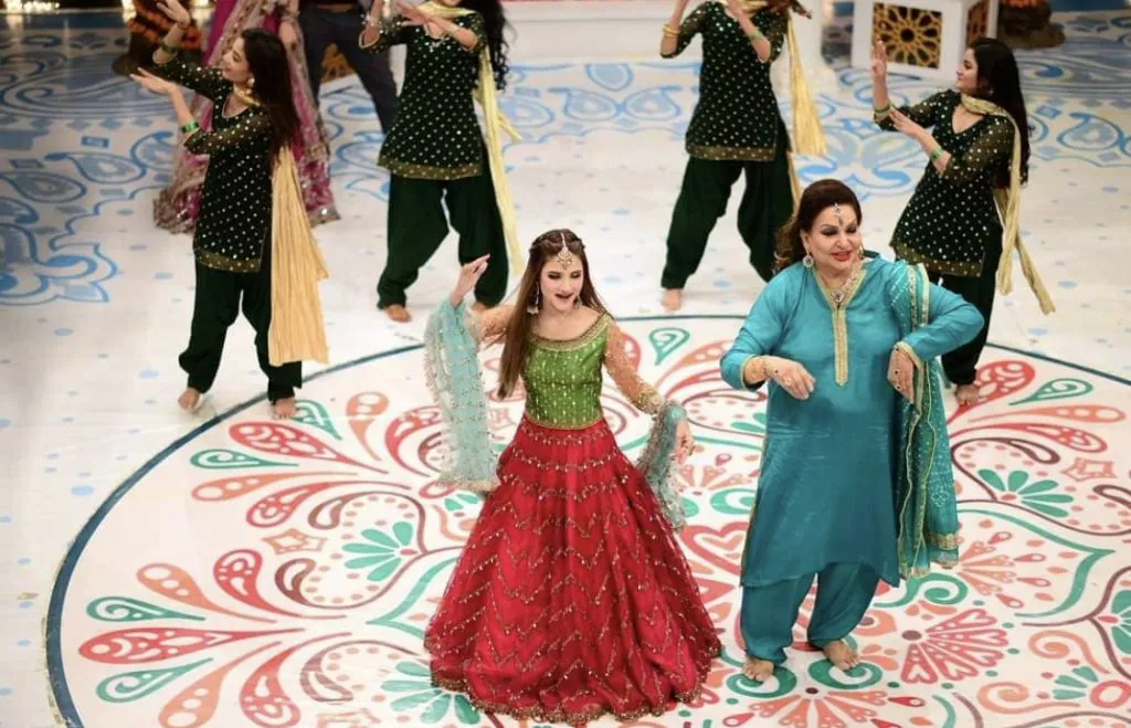 Parveen Rizvi AKA Sangeeta's Net Worth: Pakistan's Richest Hindu ...