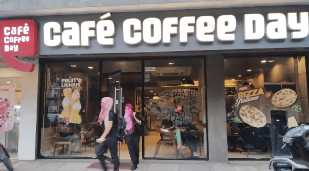 Meet Malavika Hegde, Who Saved Cafe Coffee Day After Husband's Suicide ...