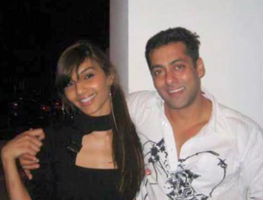 15 Pakistani Celebs Who Dated Indians: From Sania Mirza-Shoaib Malik To ...
