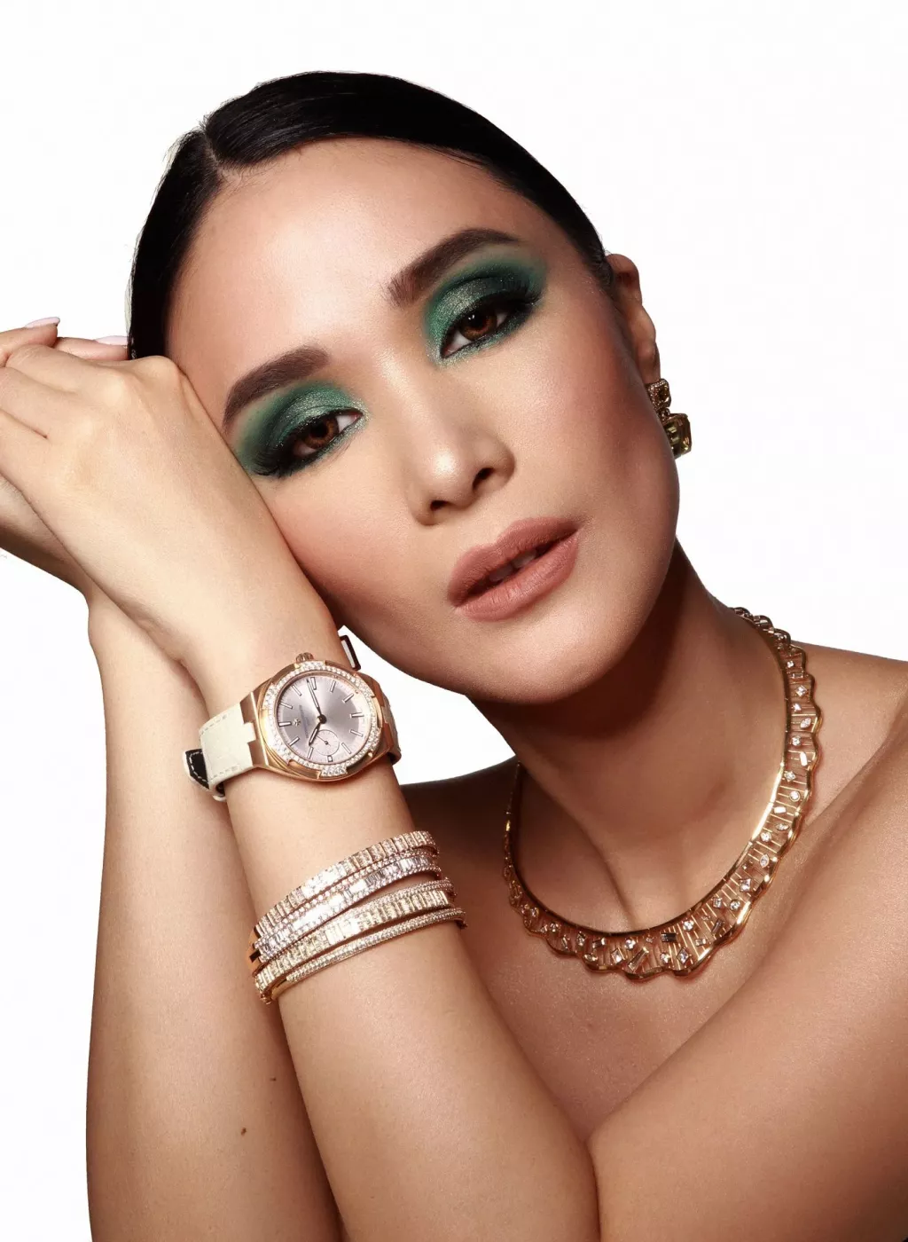 Filipino Socialite, Heart Evangelista Owns A 3-Stacked Diamond Ring, It ...