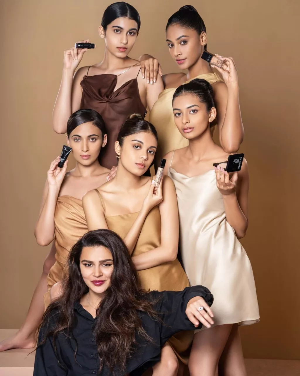 Aashka Goradia: Here's How TV Actress Built Rs 1200 Cr Renee Cosmetics ...