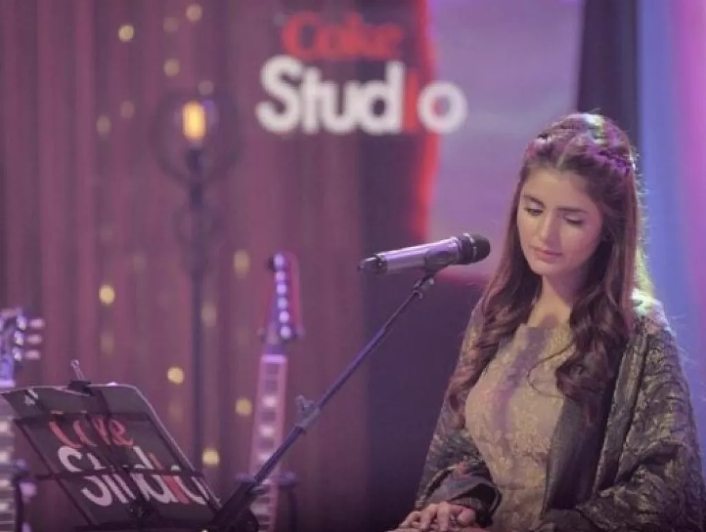 Highly Qualified Pak Celebs Who Made A Career In Entertainment: Humza ...