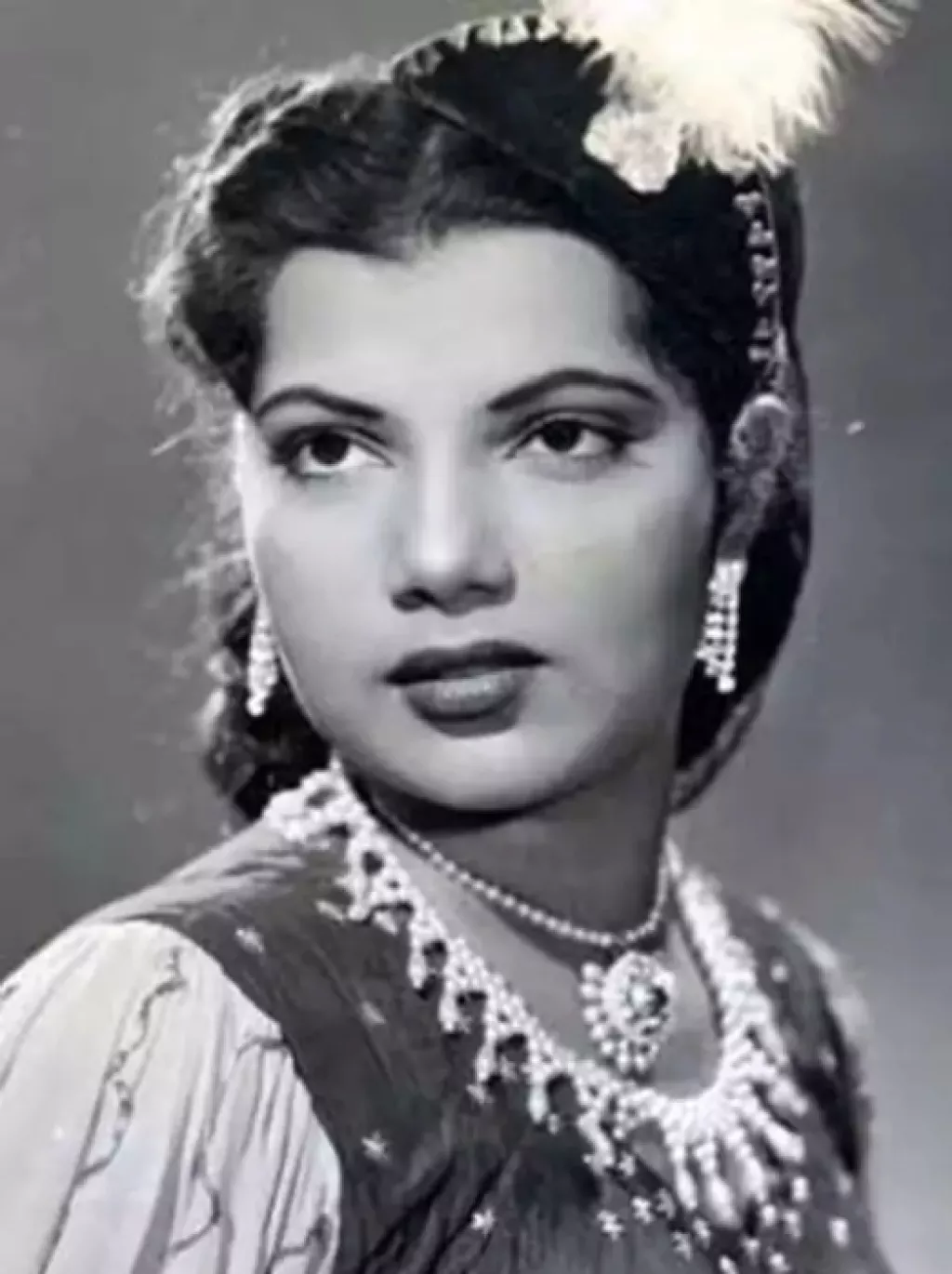 Ranveer Singh's Grandmother, Chand Burke, Who Got Her First Break By ...