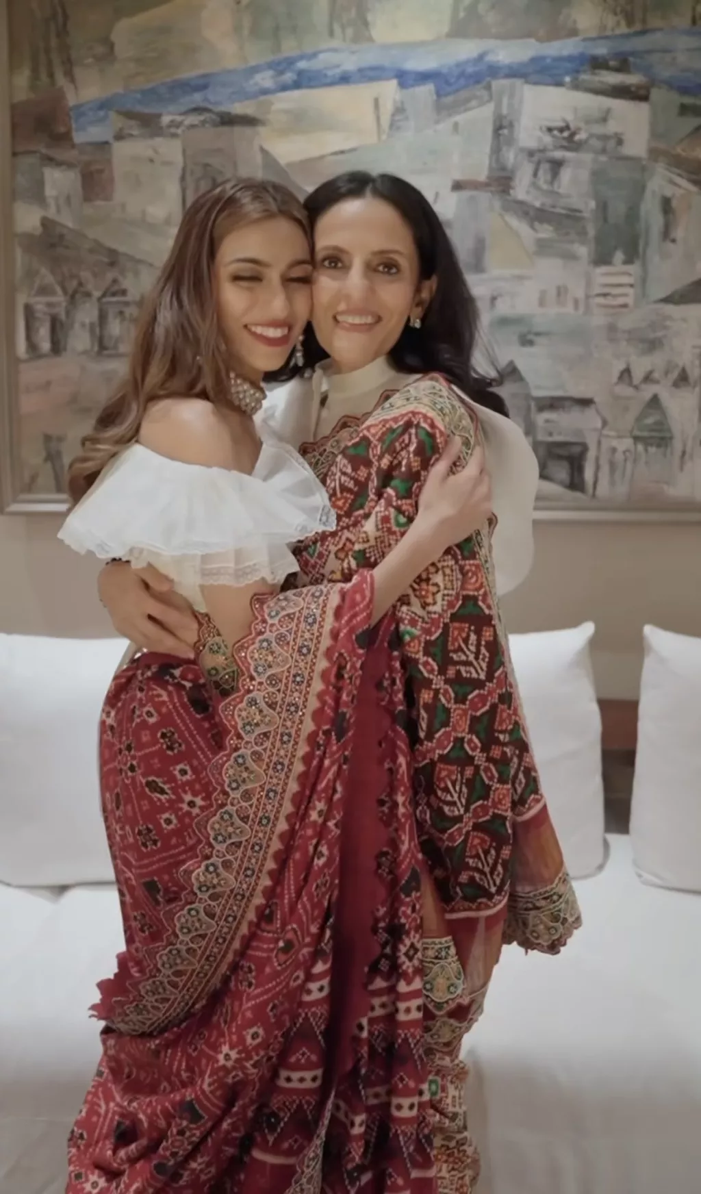 Shloka Mehta's Sister, Diya Adds A Modern Twist To Patola Fabric, Decks ...