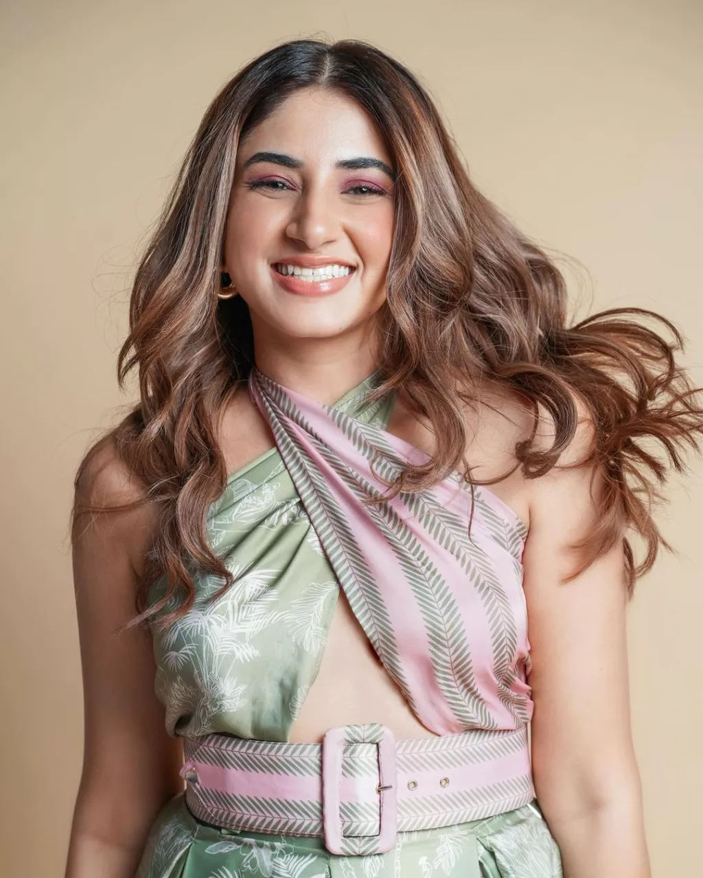 Aashna Shroff: Parents' Divorce, From Rs. 1500 To Rs. 37 Crores Net ...