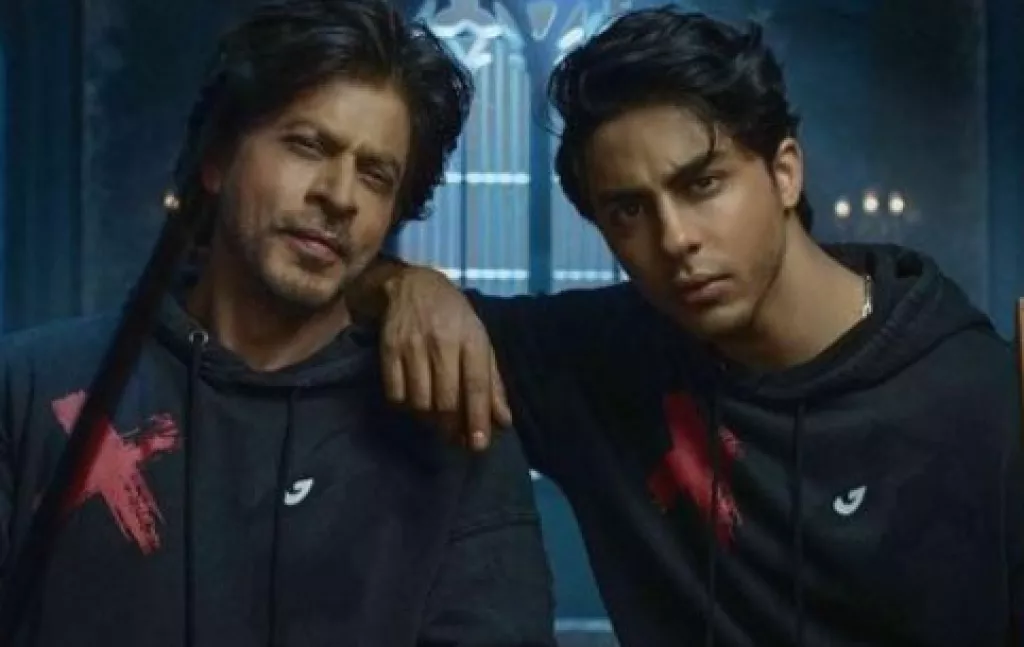 Shah Rukh Khan To Play The Role Of Daughter, Suhana Khan's Handler On Screen? Here's What We Know