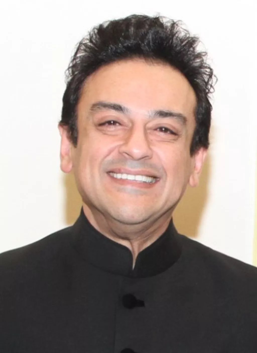 8 Pakistani Celebrities Who Have Indian Citizenship: From Adnan Sami ...