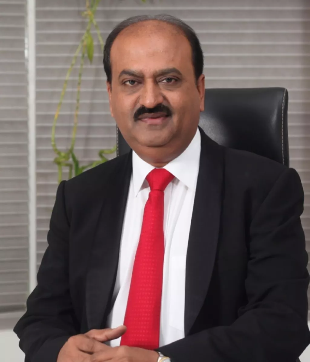 Ranveer Singh's Bungalow In 'RARKPK' Is Noida's Famous Gaur Mulberry ...