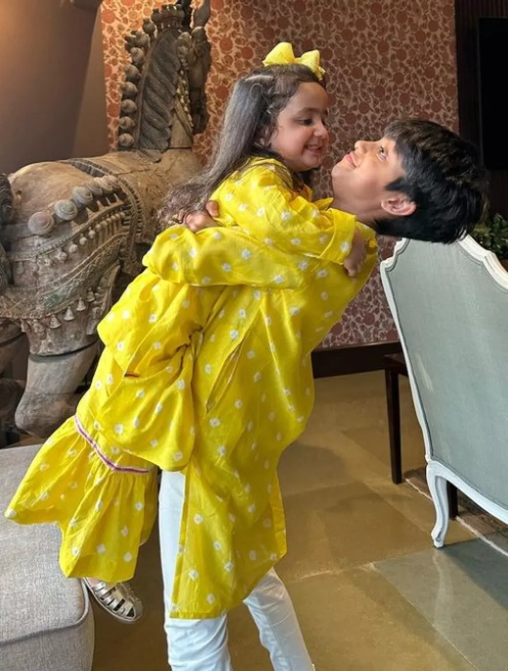 Shilpa Shetty's Adorable Kids, Viaan-Samisha Twin In Yellow-Hued ...