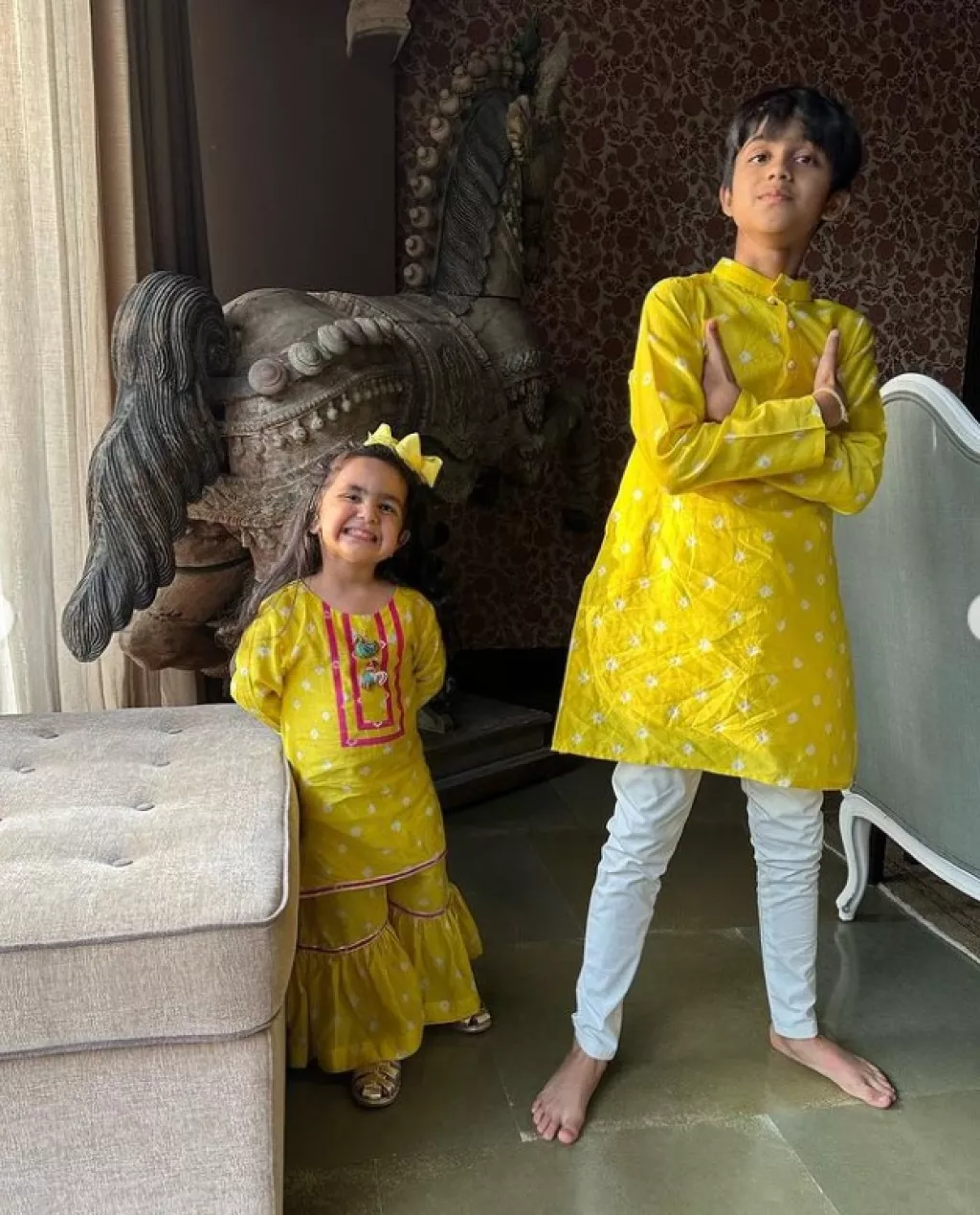 Shilpa Shetty's Adorable Kids, Viaan-Samisha Twin In Yellow-Hued ...