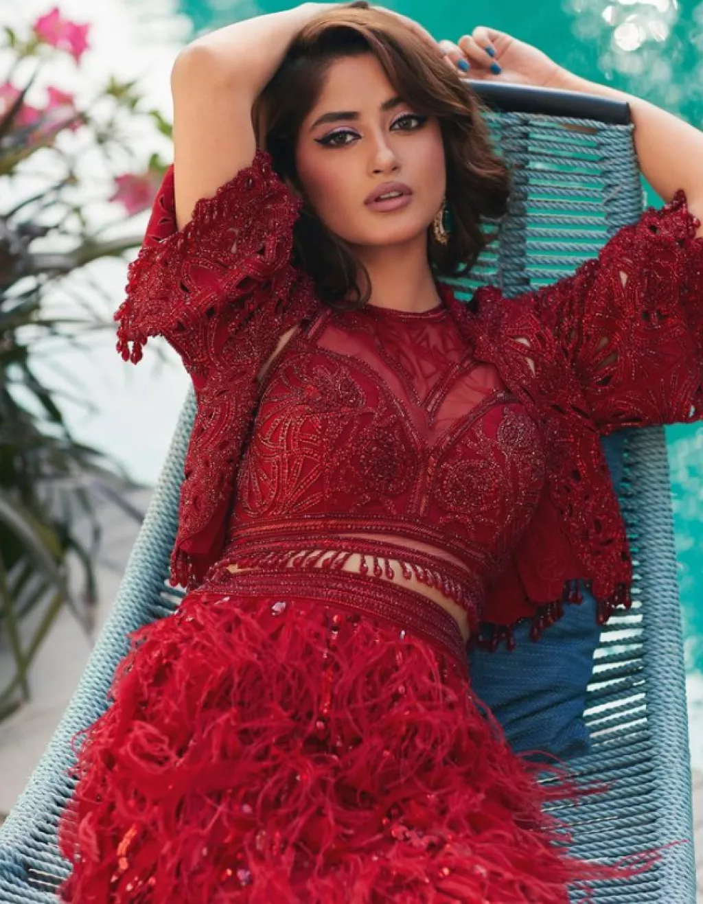Pakistani Actress Sajal Ali: From Acting Opposite Sridevi To Short ...