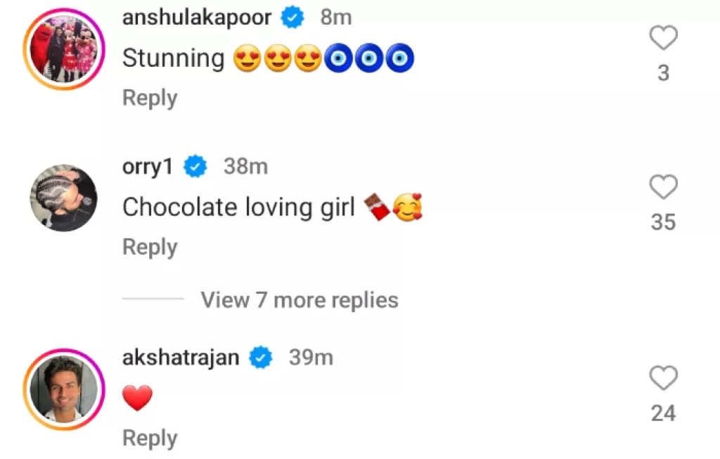 Janhvi Kapoor Shells Out 90s Vibes In An Orange Cotton Saree, Ex ...