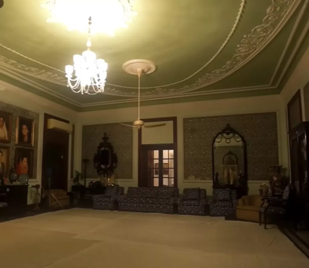 Inside Yashovardhan Birla's 100-Year-Old Mansion: Historical Touch With ...