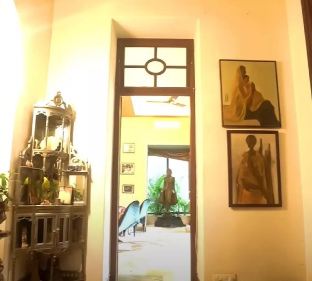 Inside Yashovardhan Birla's 100-Year-Old Mansion: Historical Touch With ...