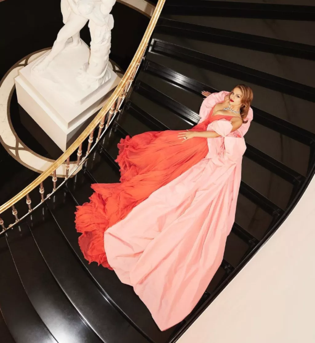 15 Unique Custom-Made Designer Outfits Of Natasha Poonawalla That ...