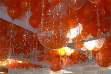 9 Incredibly Awesome Ways To Add Balloons To An Indian Wedding Decor