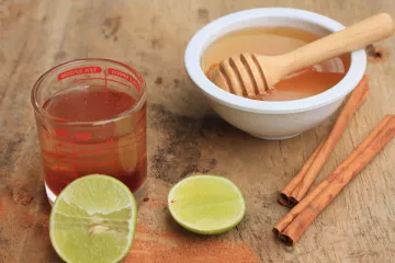 20 Home Remedies To Get Rid Of Pimples And Acne Naturally