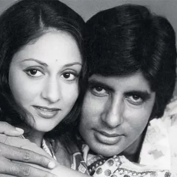 Amitabh Bachchan And Jaya Bhaduri's Love Story, From His Linkup With Rekha To Their 48 Married Years