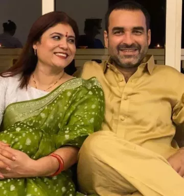 Pankaj Tripathi And Mridula's Love Story: From Finding A Groom For Her ...